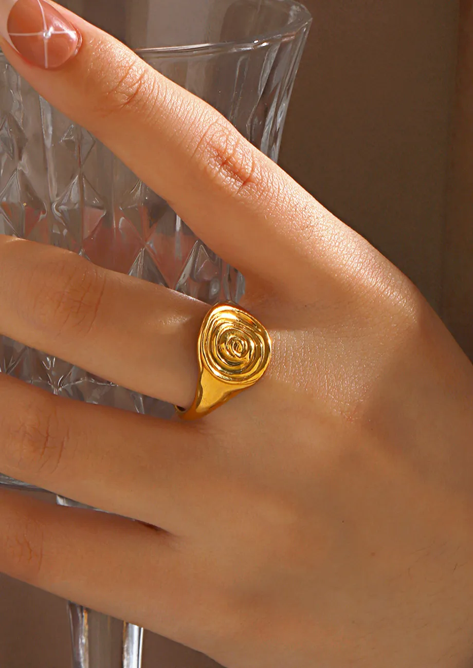 Buy GOLDEN DISCONNECTED FLORAL DESIGN RING for Women Online in India